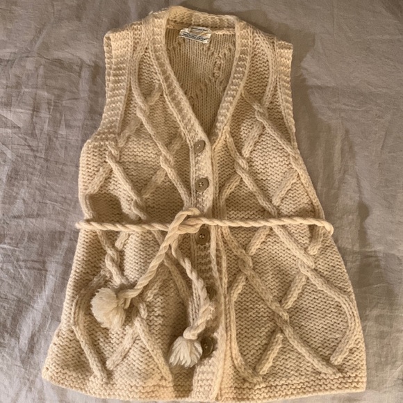 Primstyle | Sweaters | Vintage Primstyle Wool Hand Knit Cream Vest ...